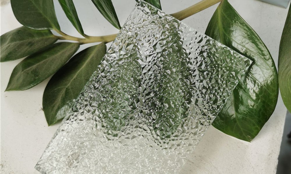 ultra clear pattern glass|Pattern glass