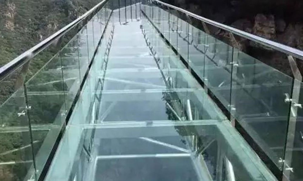 glass walkway|walkway glass|bridge glass|glass bridge